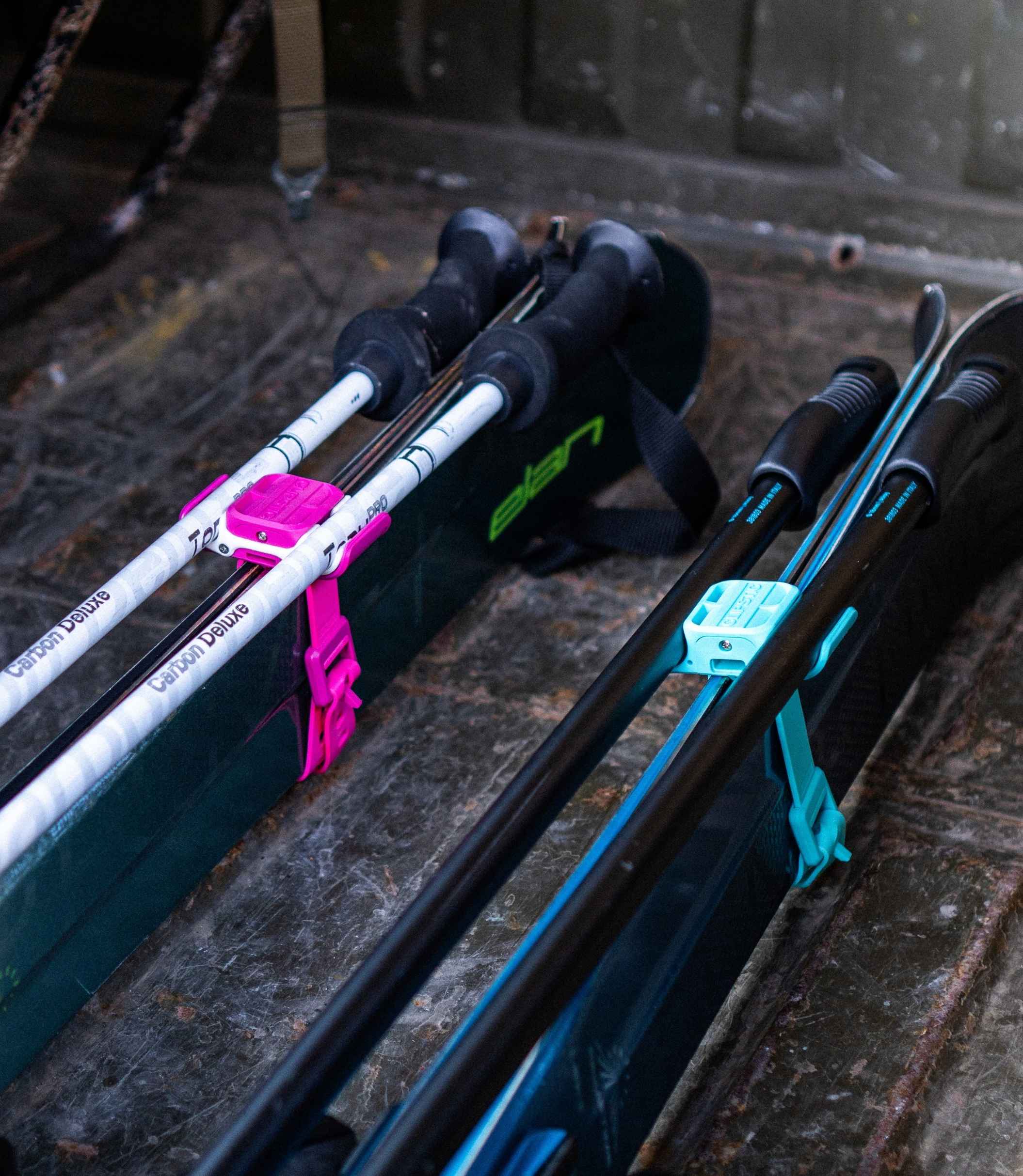 CLIPSTIC - The Original | Premium Ski Carrier Strap | Pink